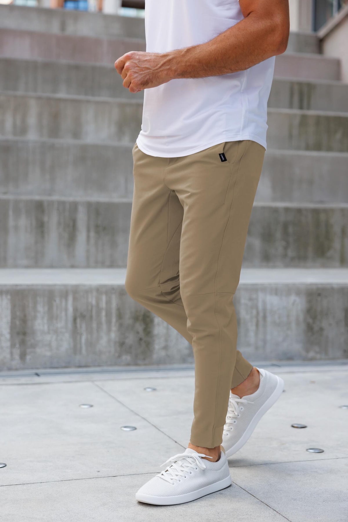 Women's Athleisure Clothing & Accessories | UNRL