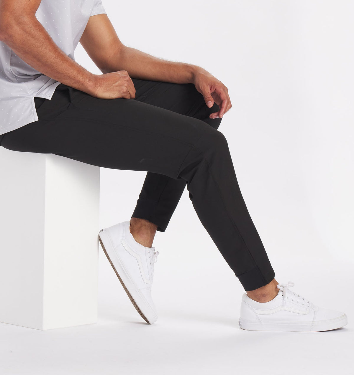 UNRL Performance Pant | Best-Selling Jogger
